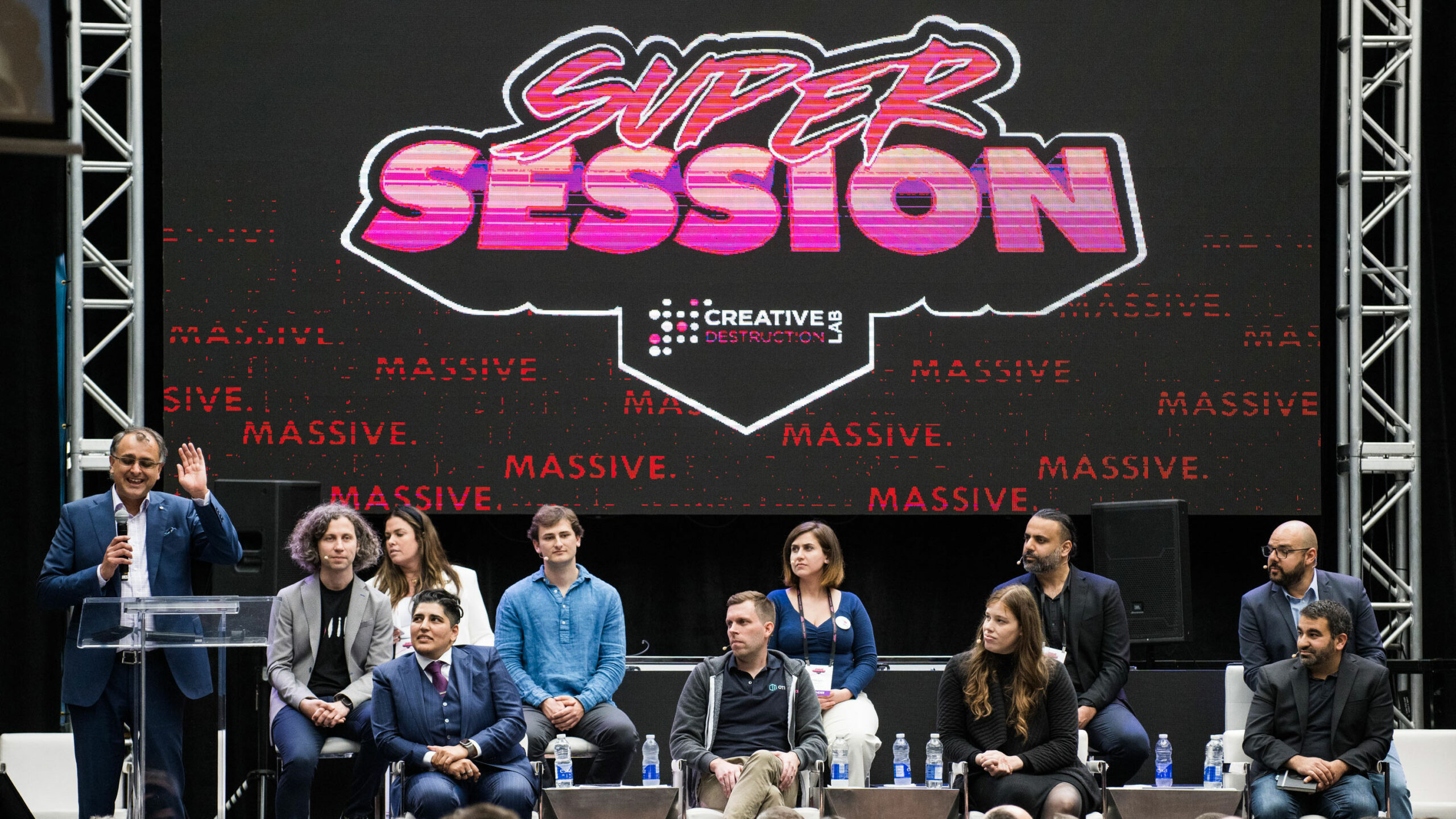 Graduating Ventures Took to the Main Stage at Super Session, Sharing ...